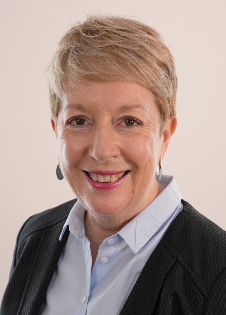 Pascale BERNARD - Centre International du Coach